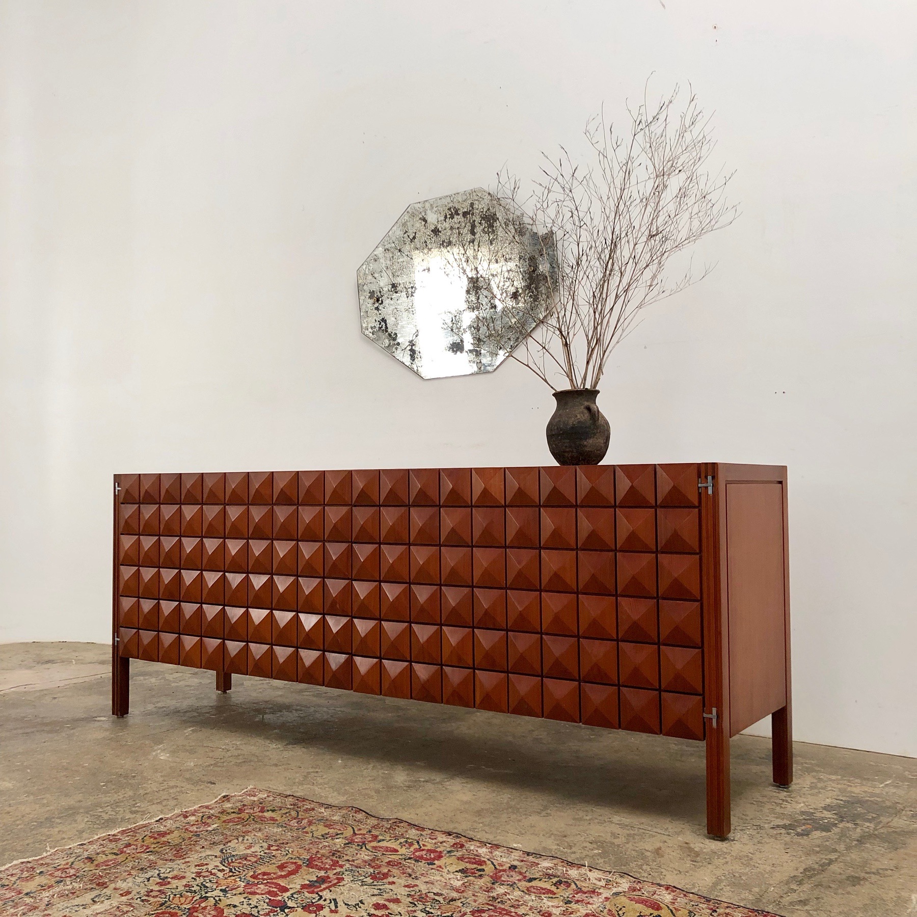 brutalist sideboard – Objet Vagabond