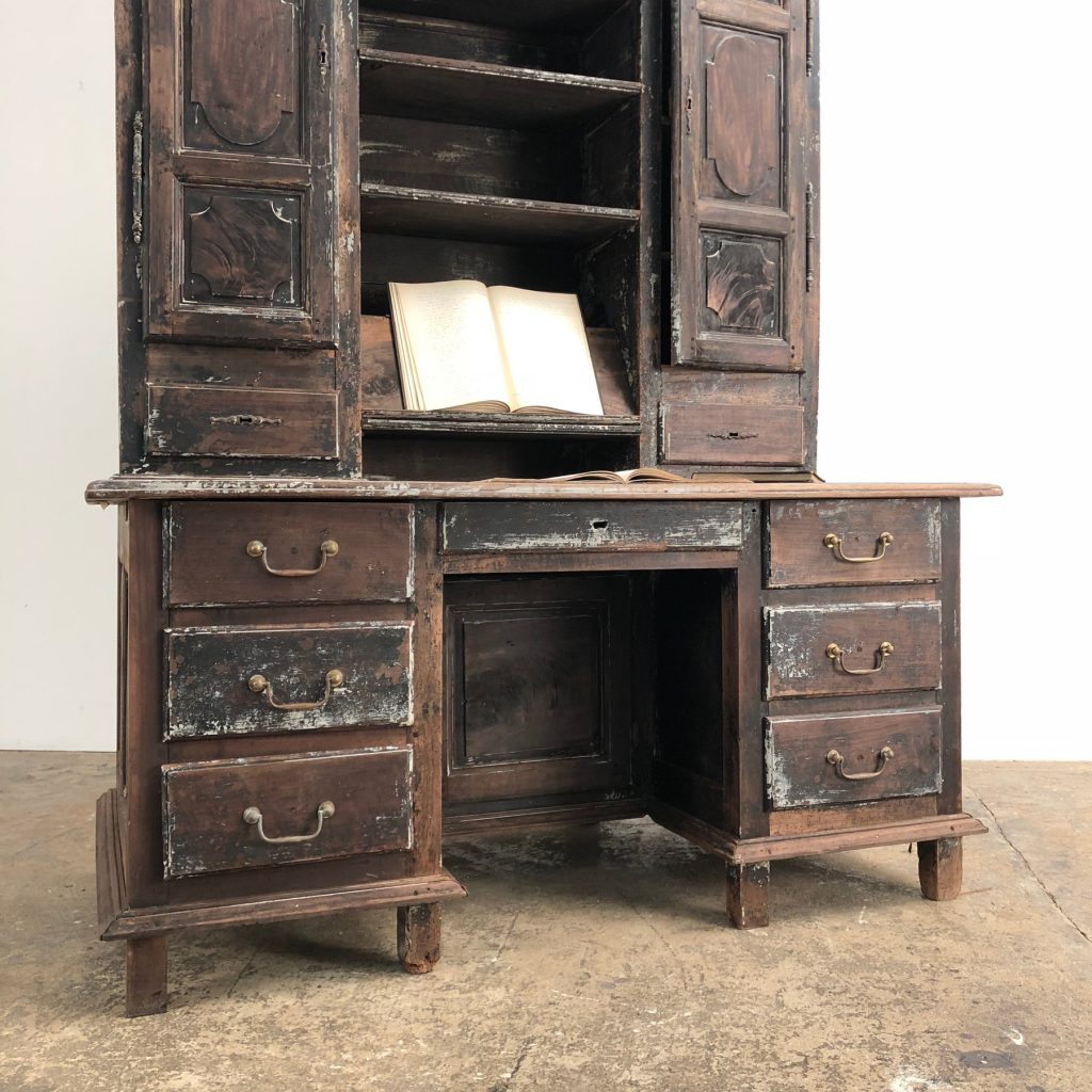 18th notary desk – Objet Vagabond
