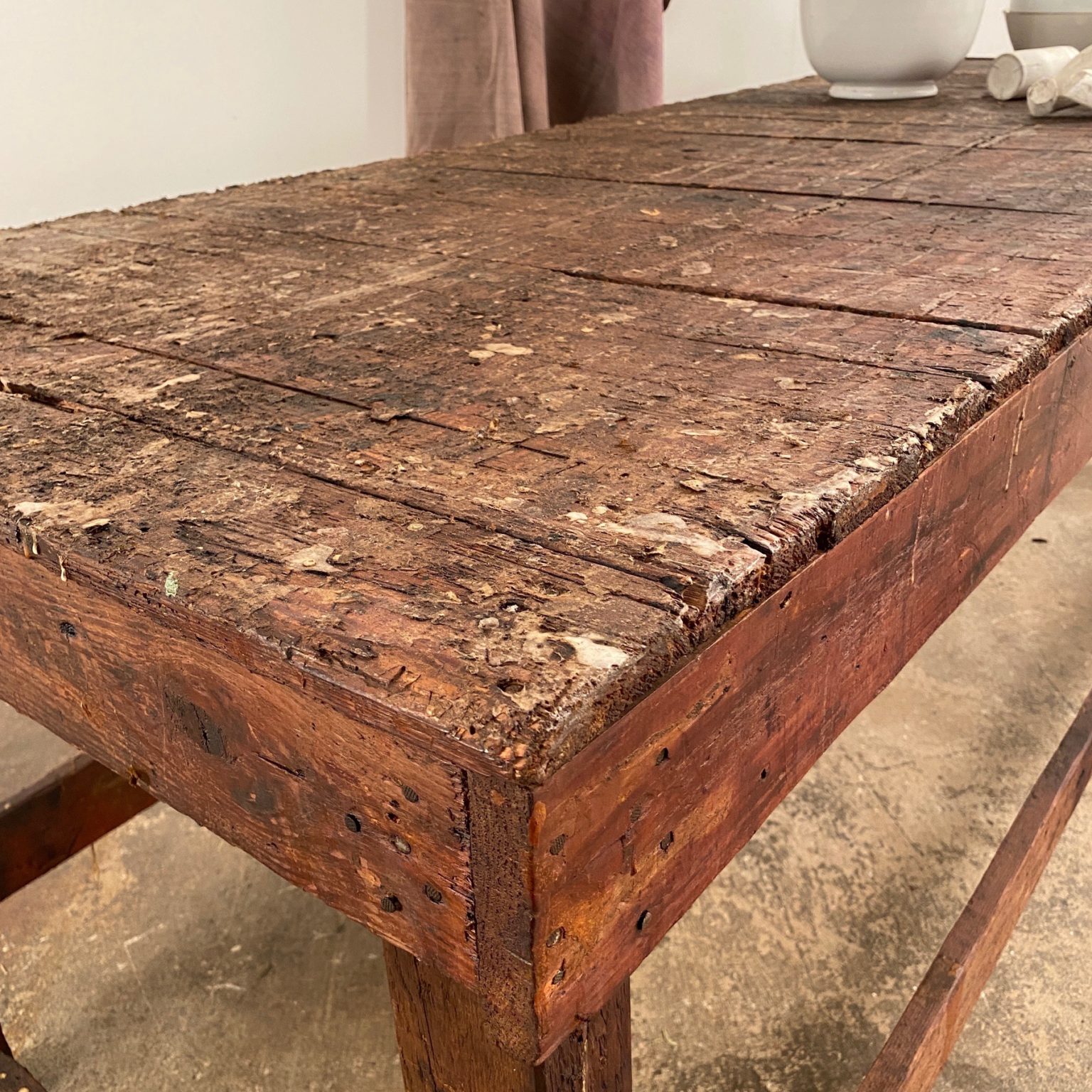primitive work table – Objet Vagabond