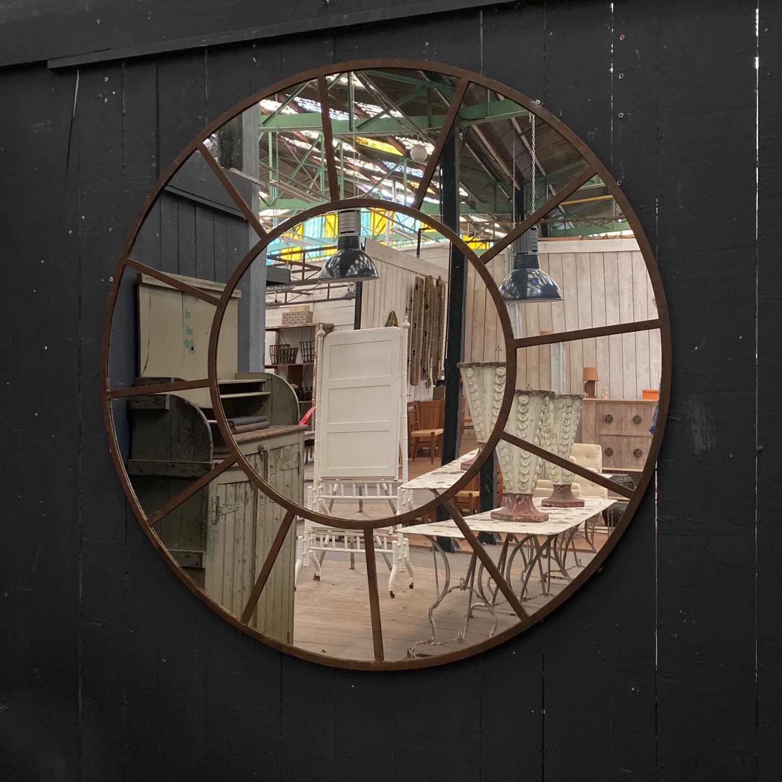 large industrial mirror – Objet Vagabond