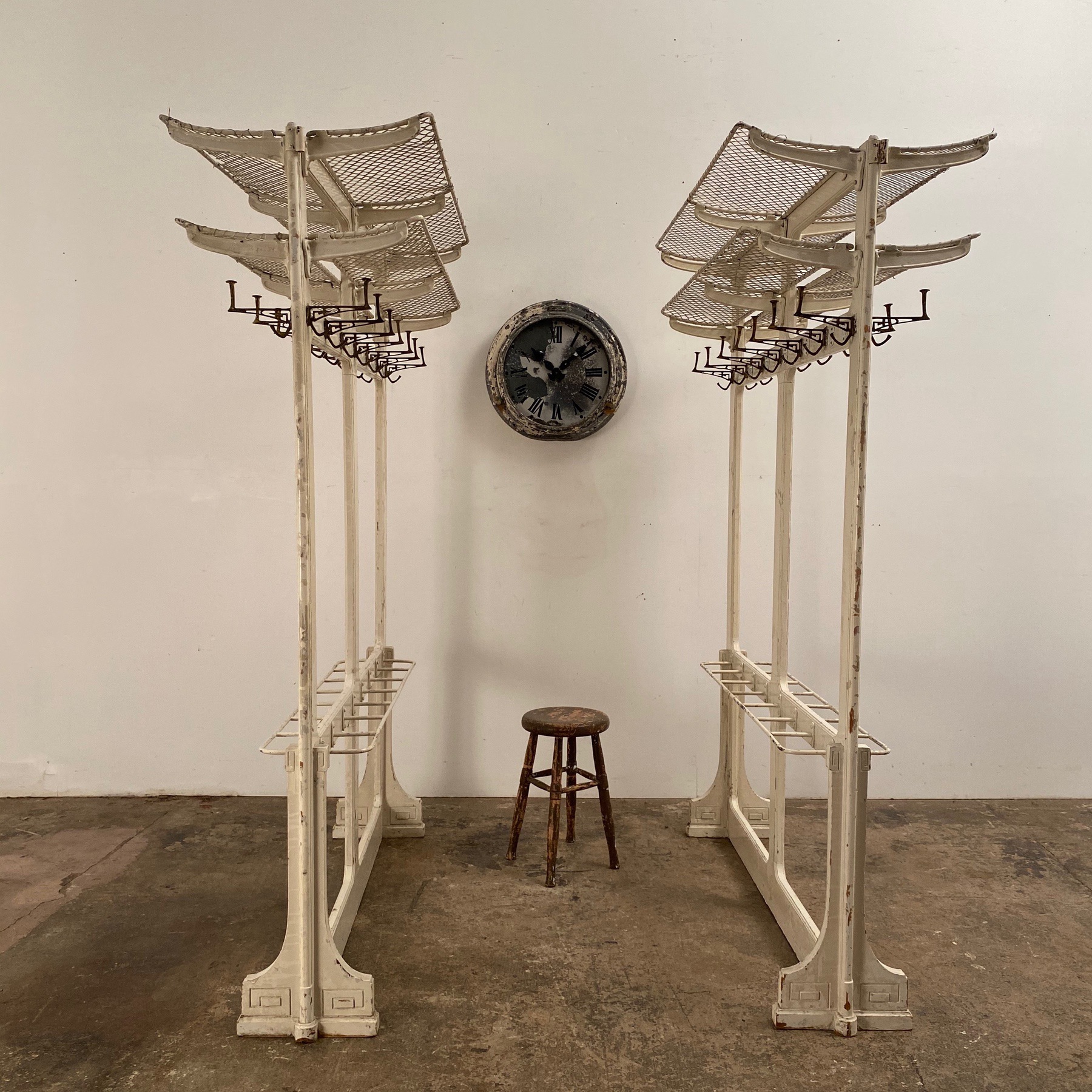 painted coat rack – Objet Vagabond