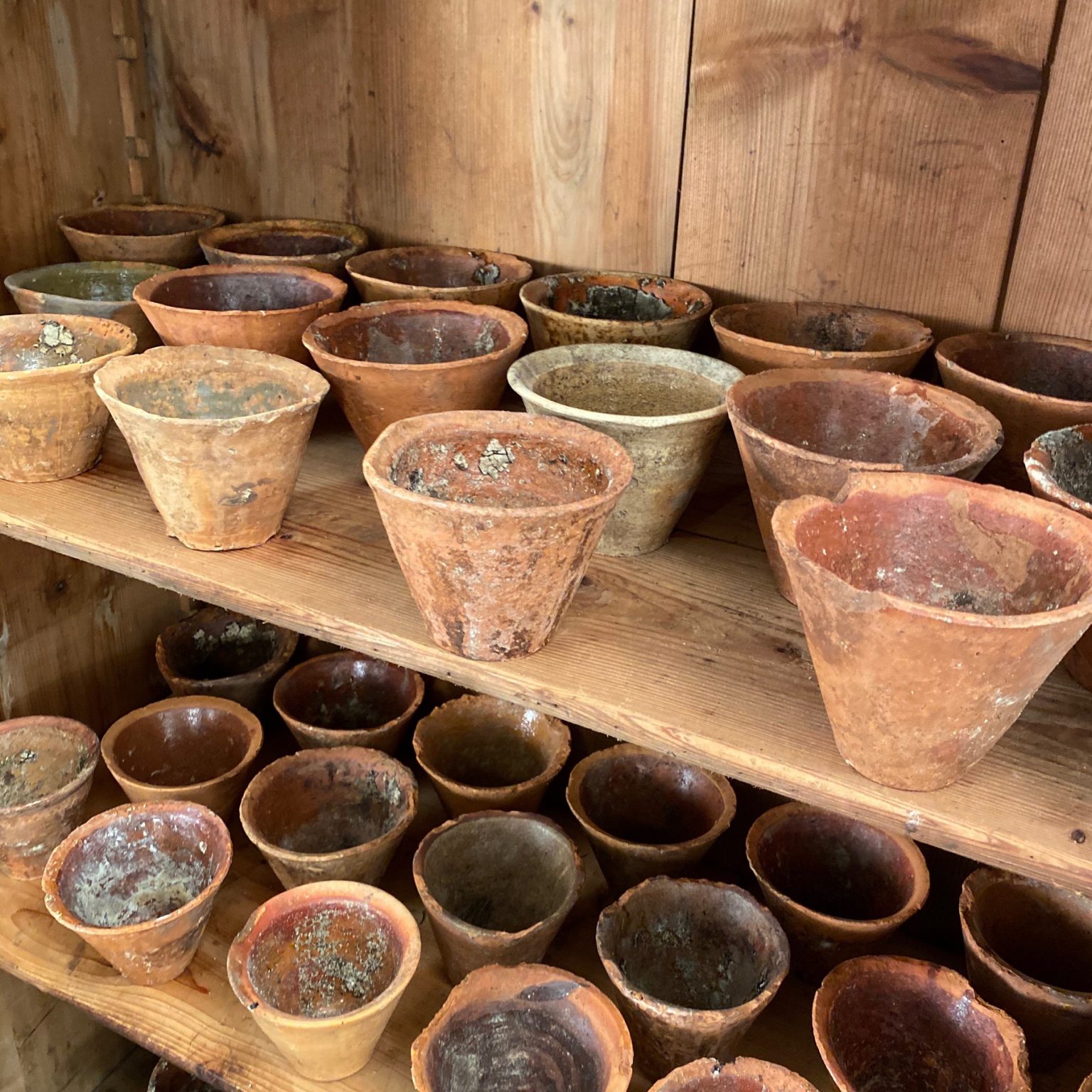terracotta pots collection – Objet Vagabond