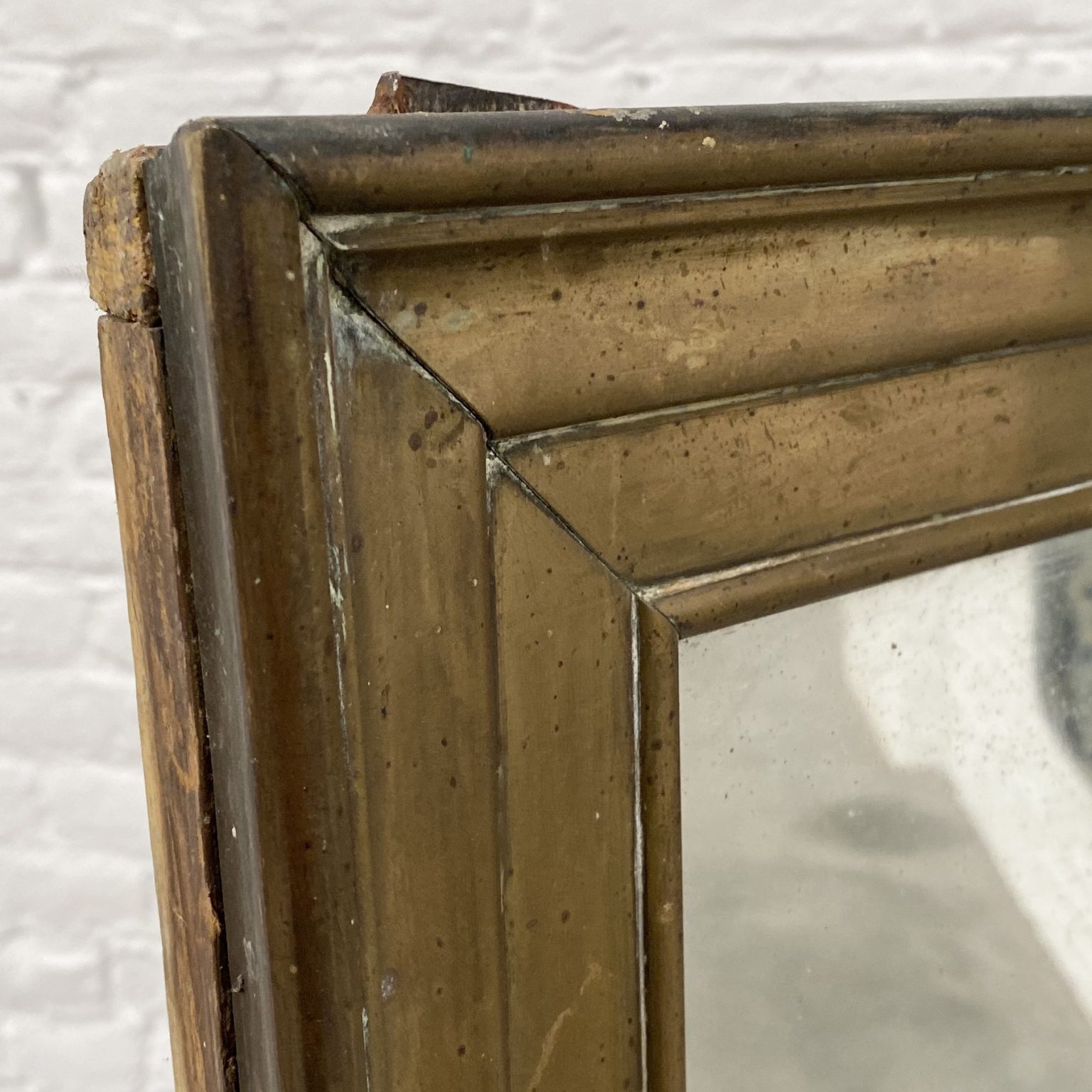 large copper mirror – Objet Vagabond