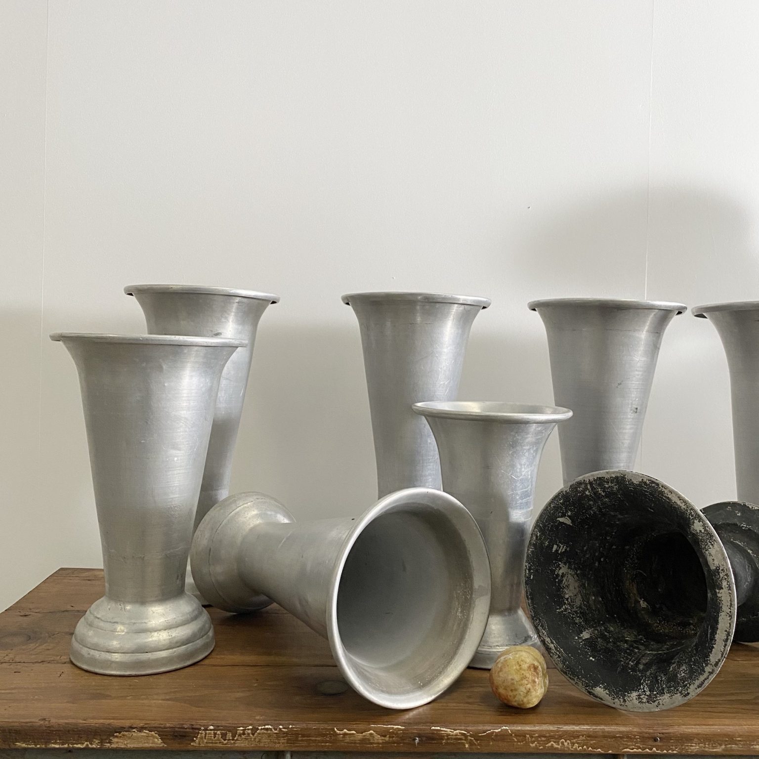 flower shop vases – Objet Vagabond