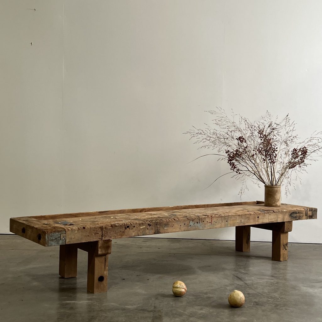 primitive coffee table – Objet Vagabond