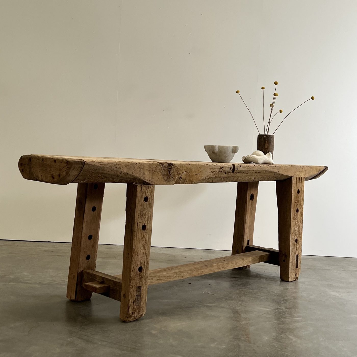 massive primitive worktable – Objet Vagabond