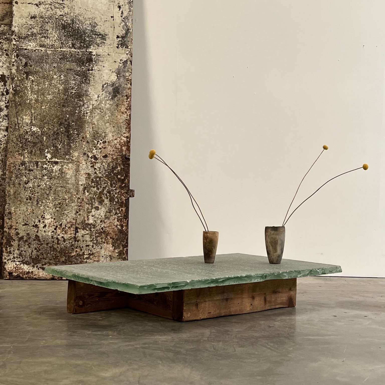primitive glass coffee table – Objet Vagabond