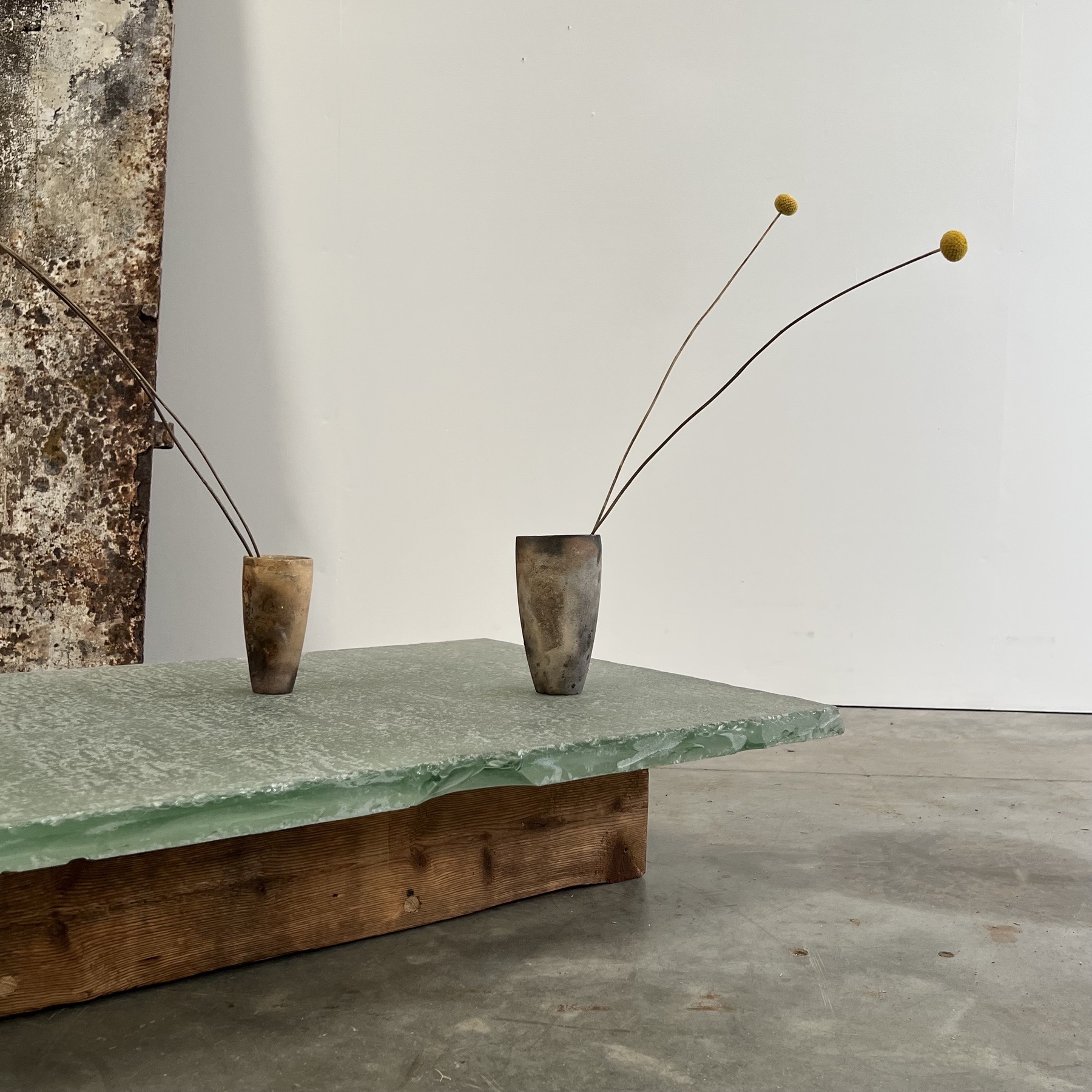 primitive glass coffee table – Objet Vagabond