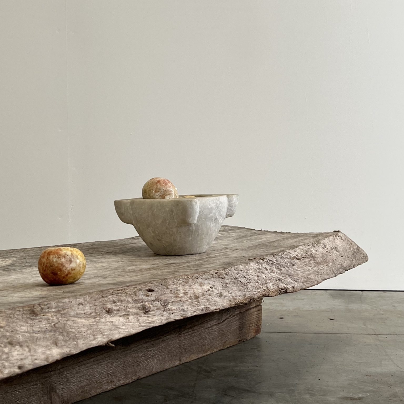 primitive coffee table – Objet Vagabond