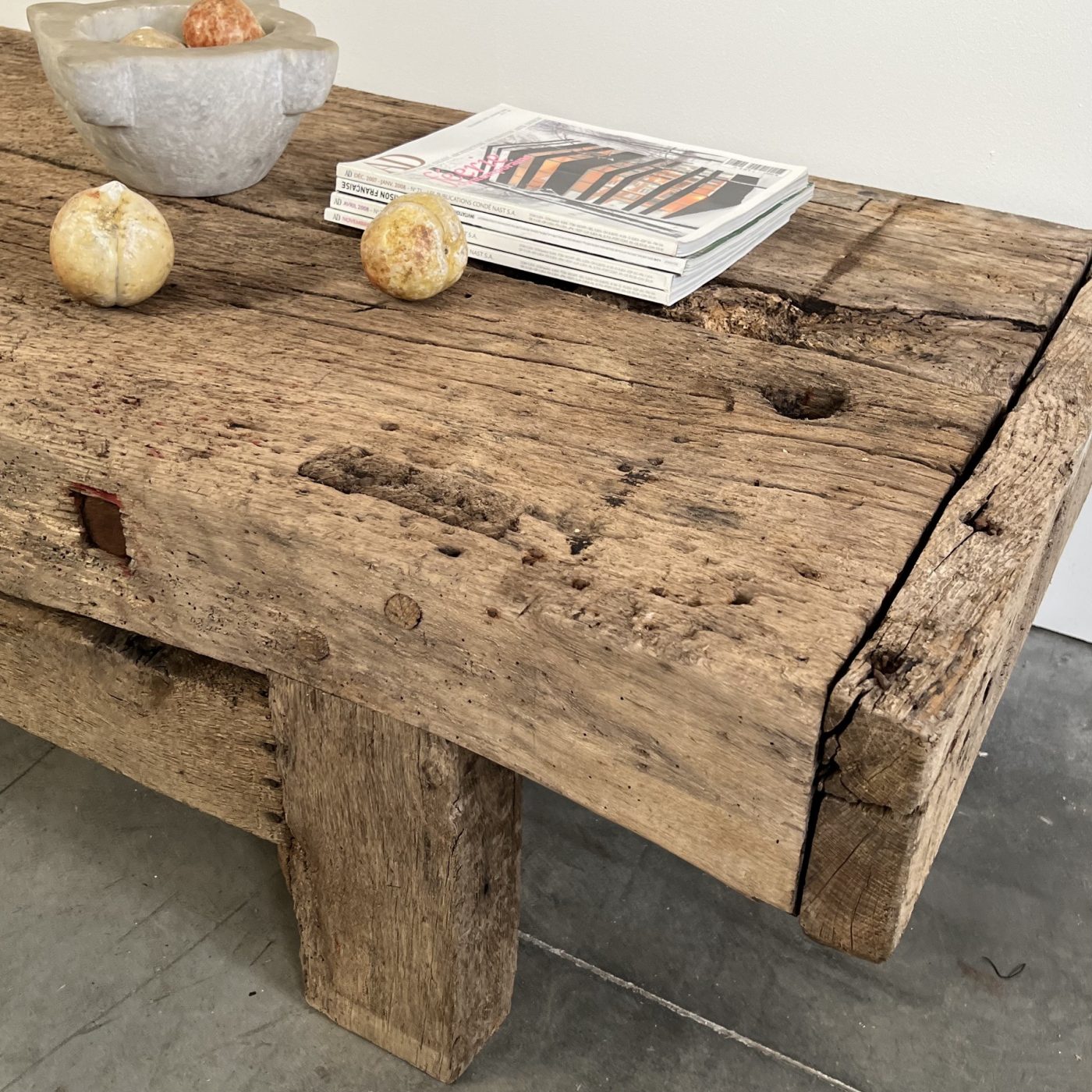 raw coffee table – Objet Vagabond