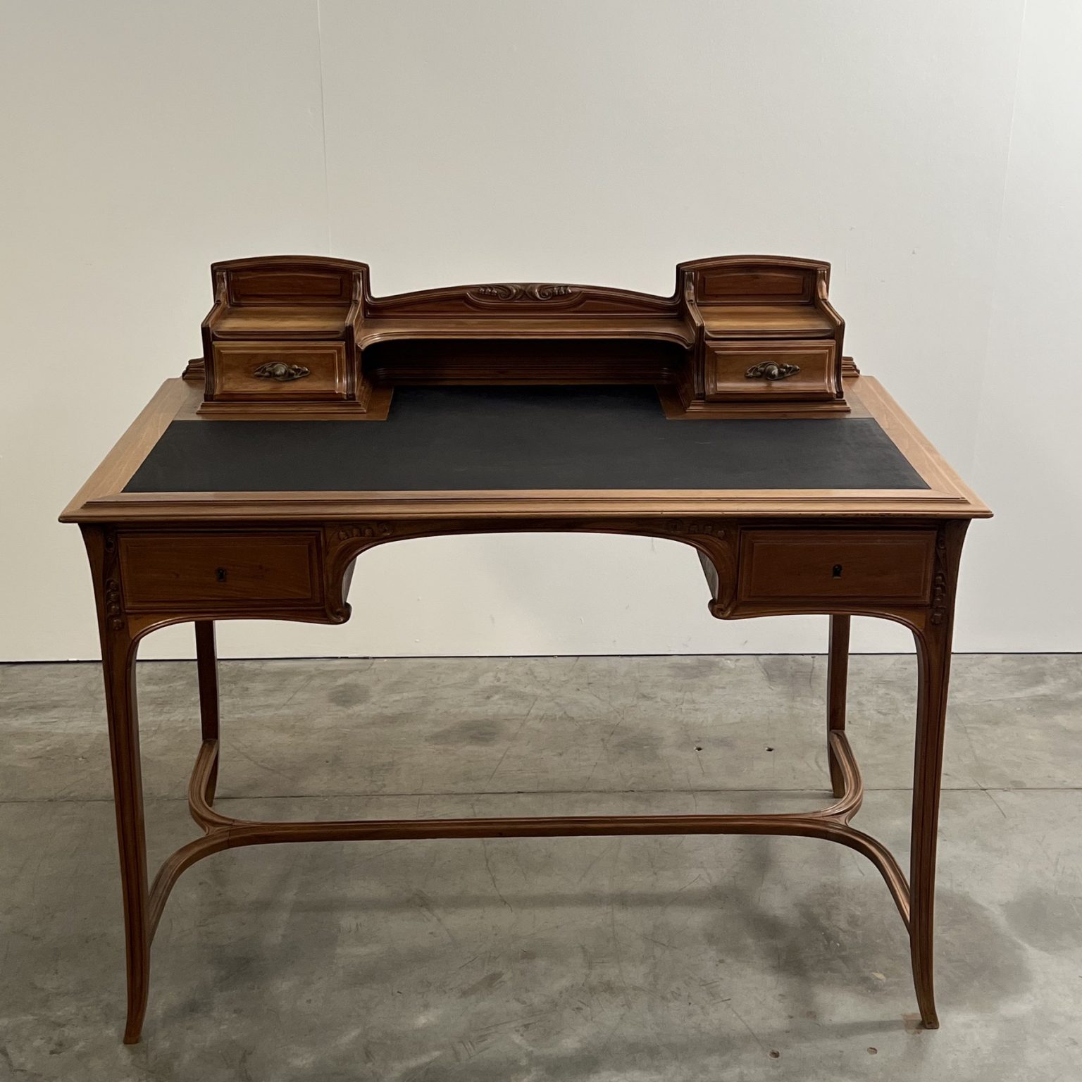 art nouveau period desk – Objet Vagabond