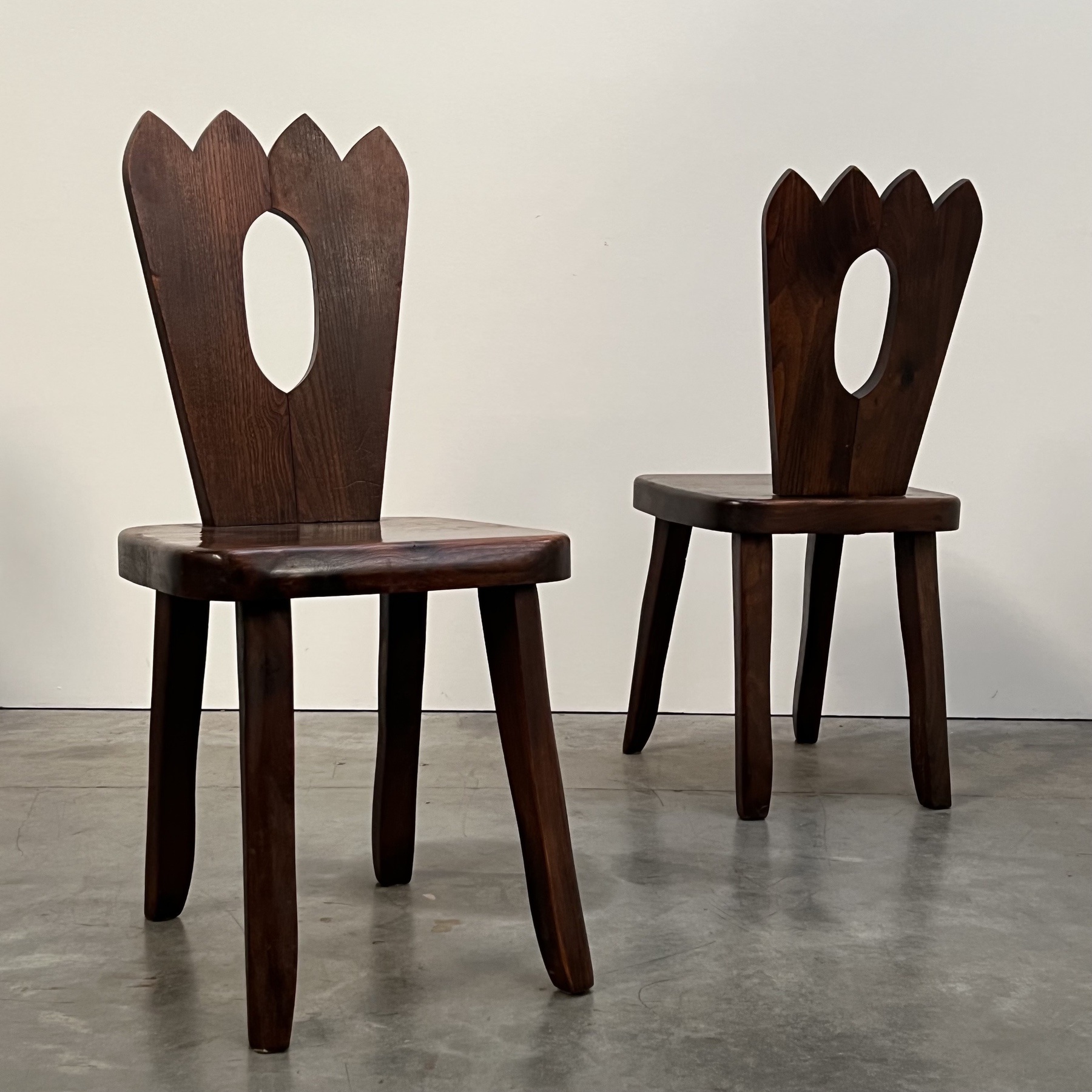 brutalist chairs – Objet Vagabond