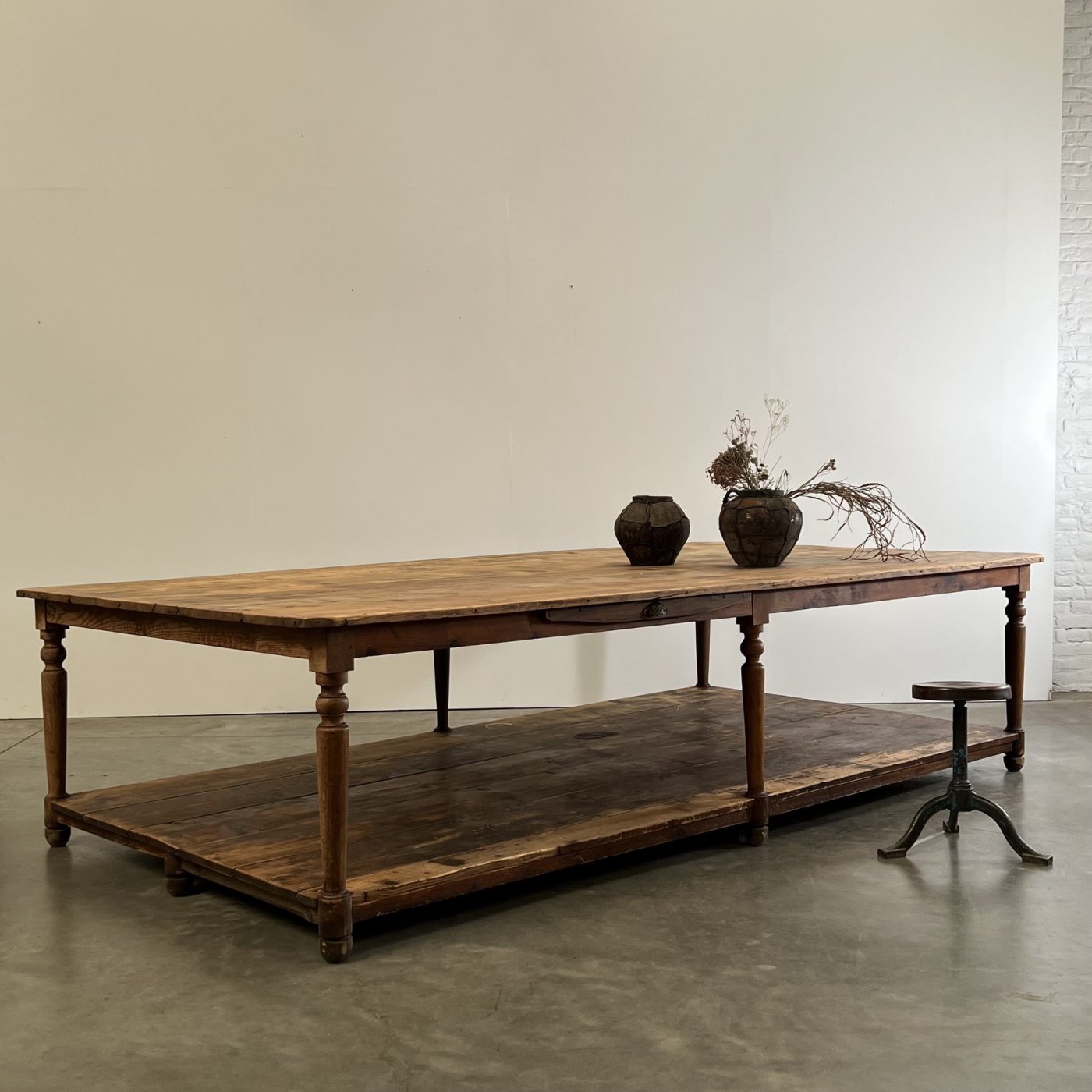 draper table – Objet Vagabond