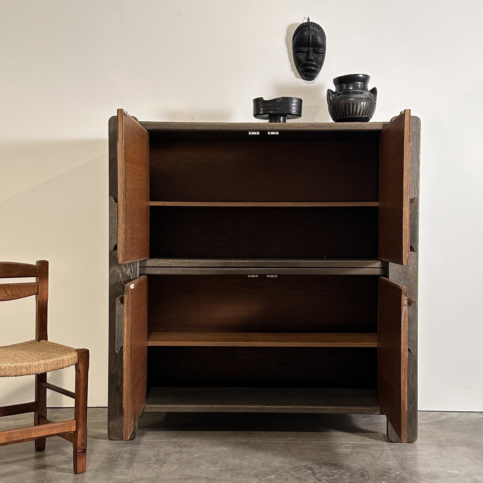 brutalist cabinet – Objet Vagabond