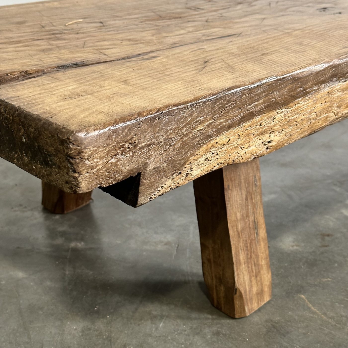 raw coffee table – Objet Vagabond