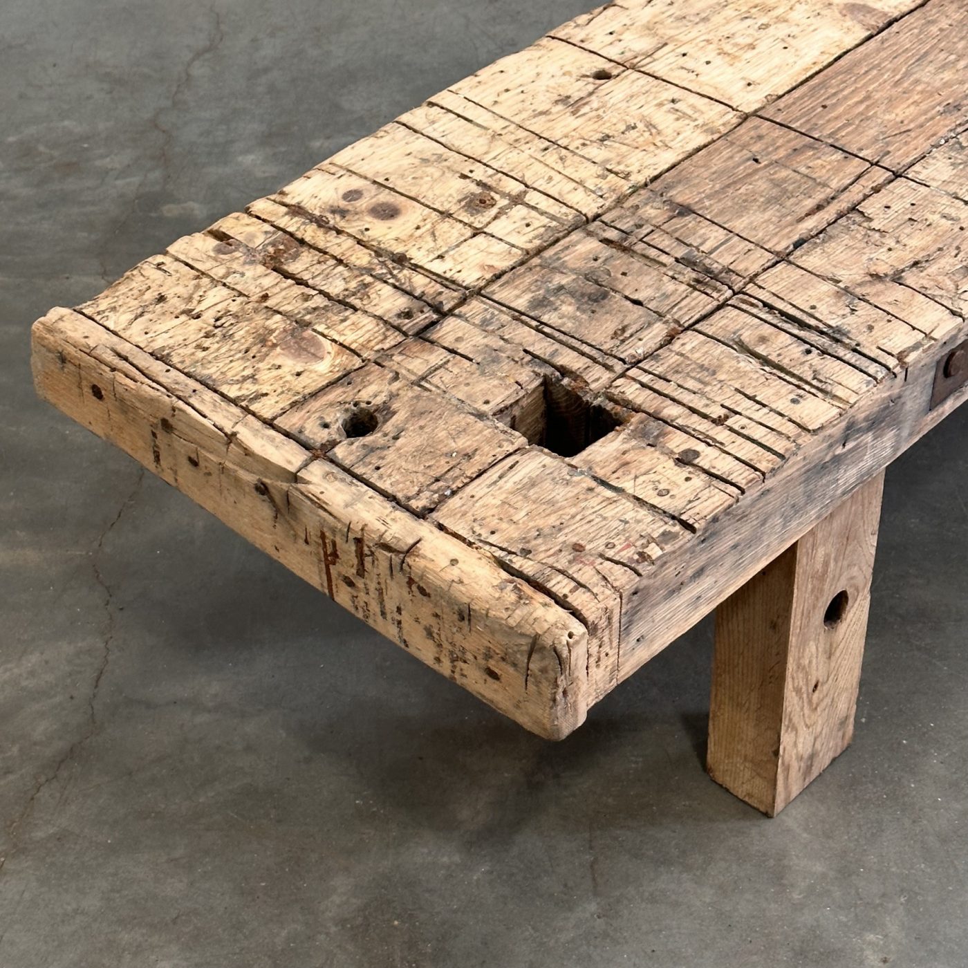 raw coffee table – Objet Vagabond