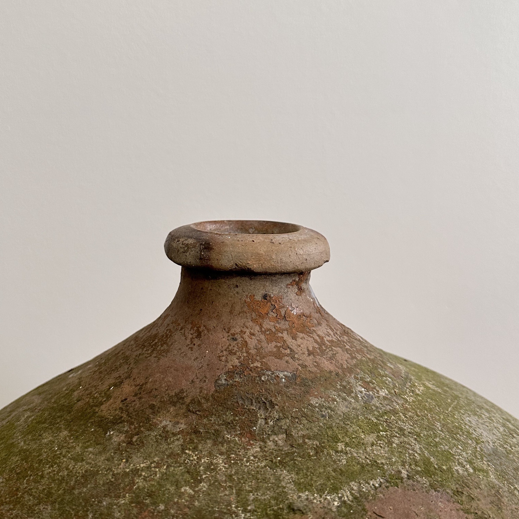 terracotta jar – Objet Vagabond