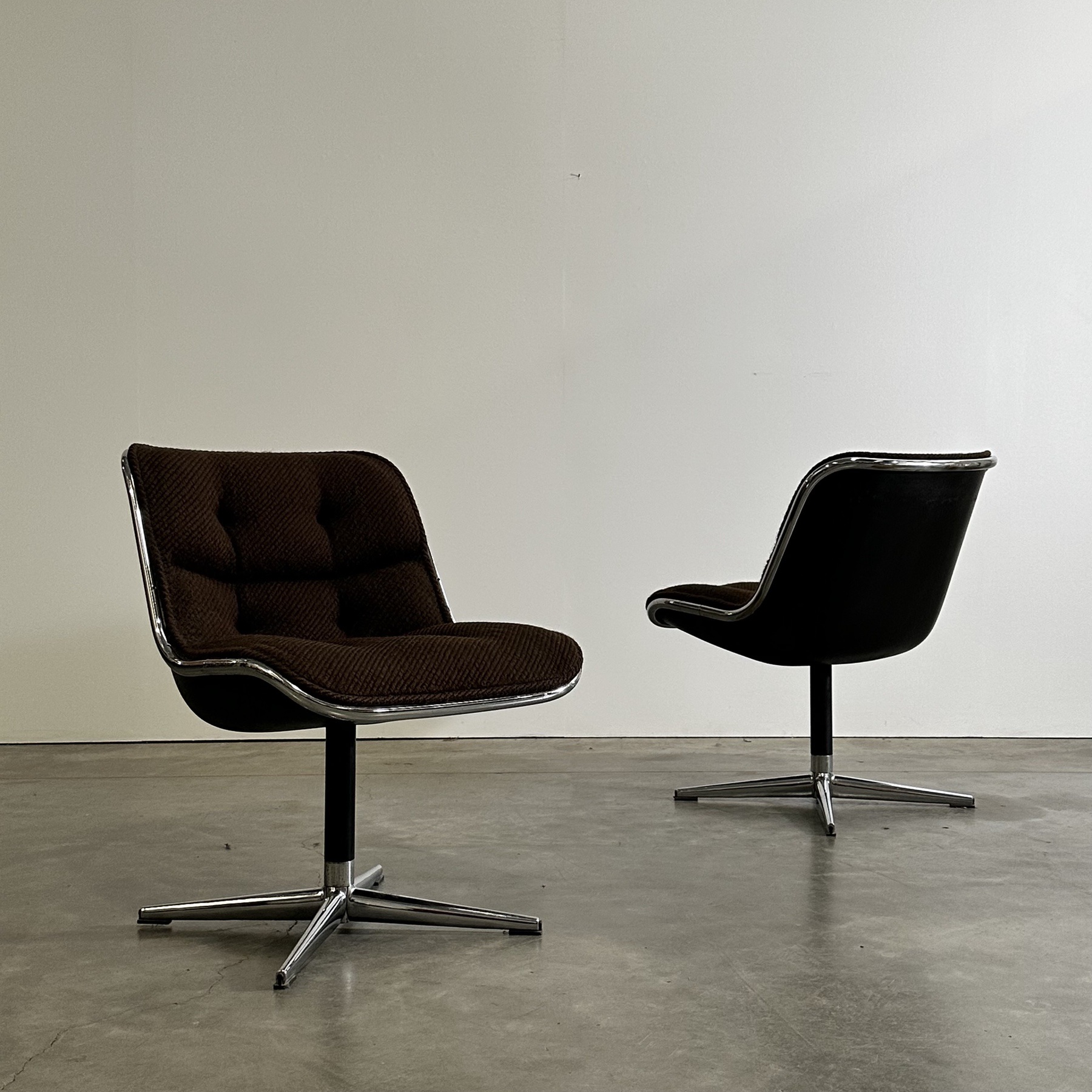 charles pollock chairs – Objet Vagabond