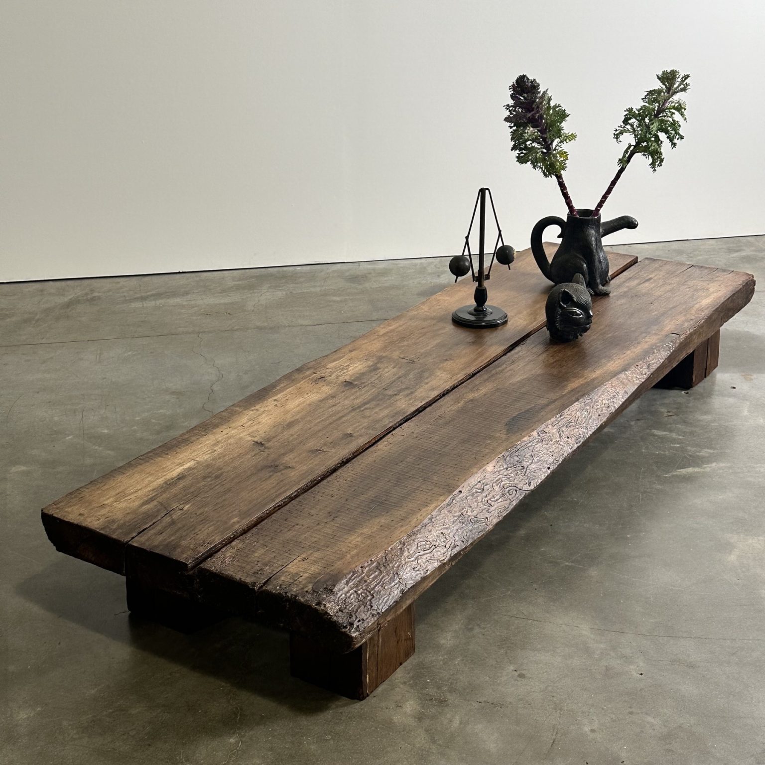 raw coffee table – Objet Vagabond