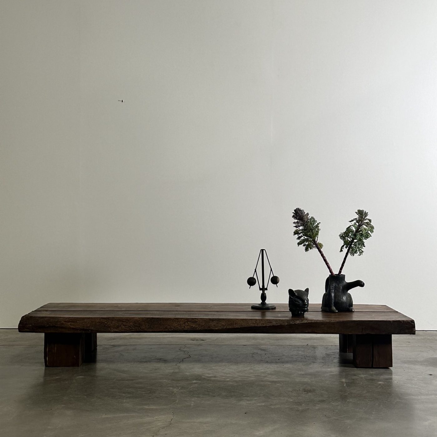 raw coffee table – Objet Vagabond