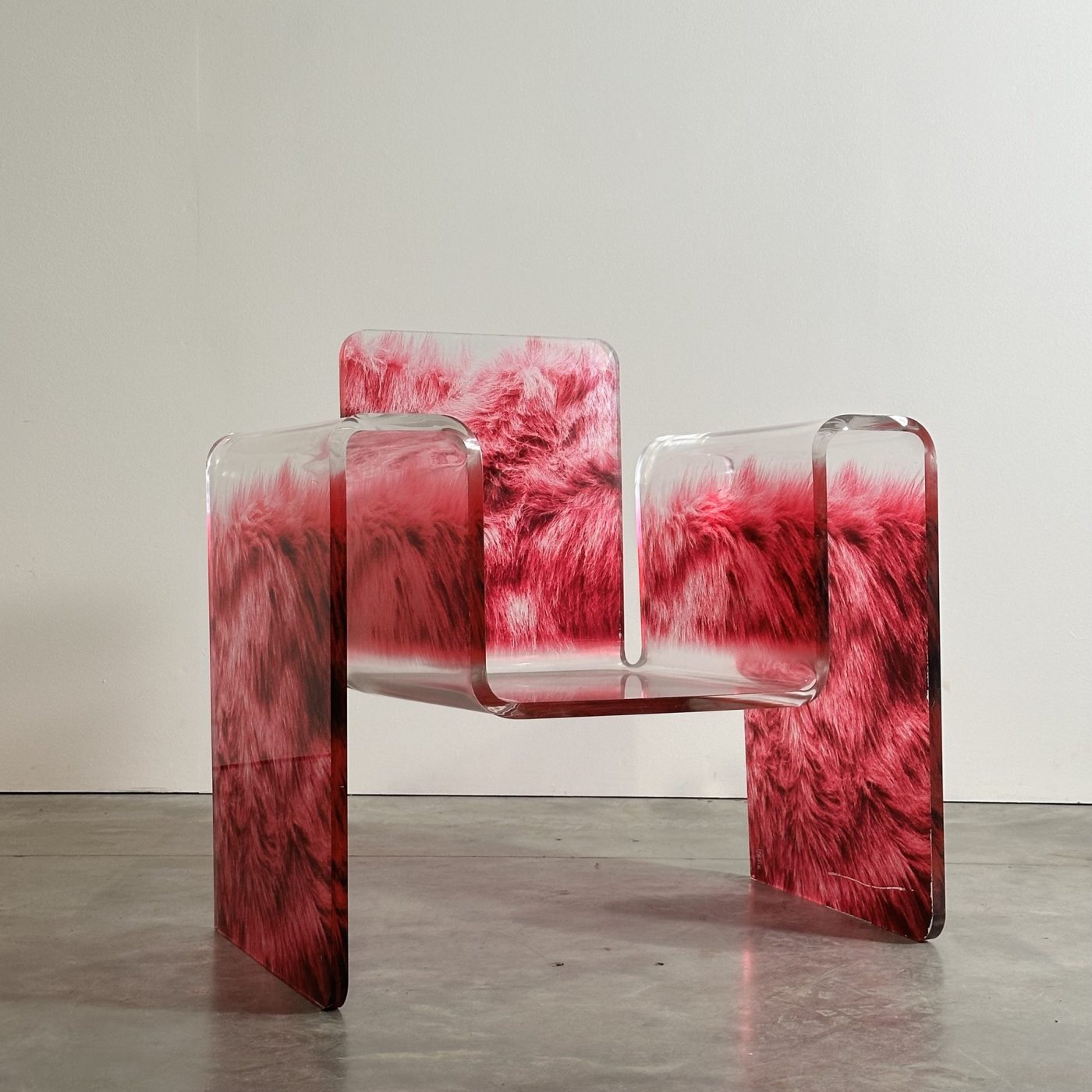 altuglas armchair – Objet Vagabond