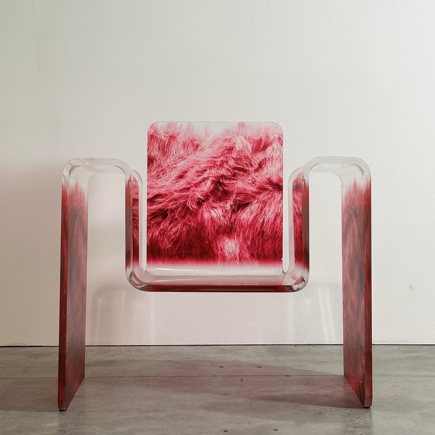 altuglas armchair – Objet Vagabond
