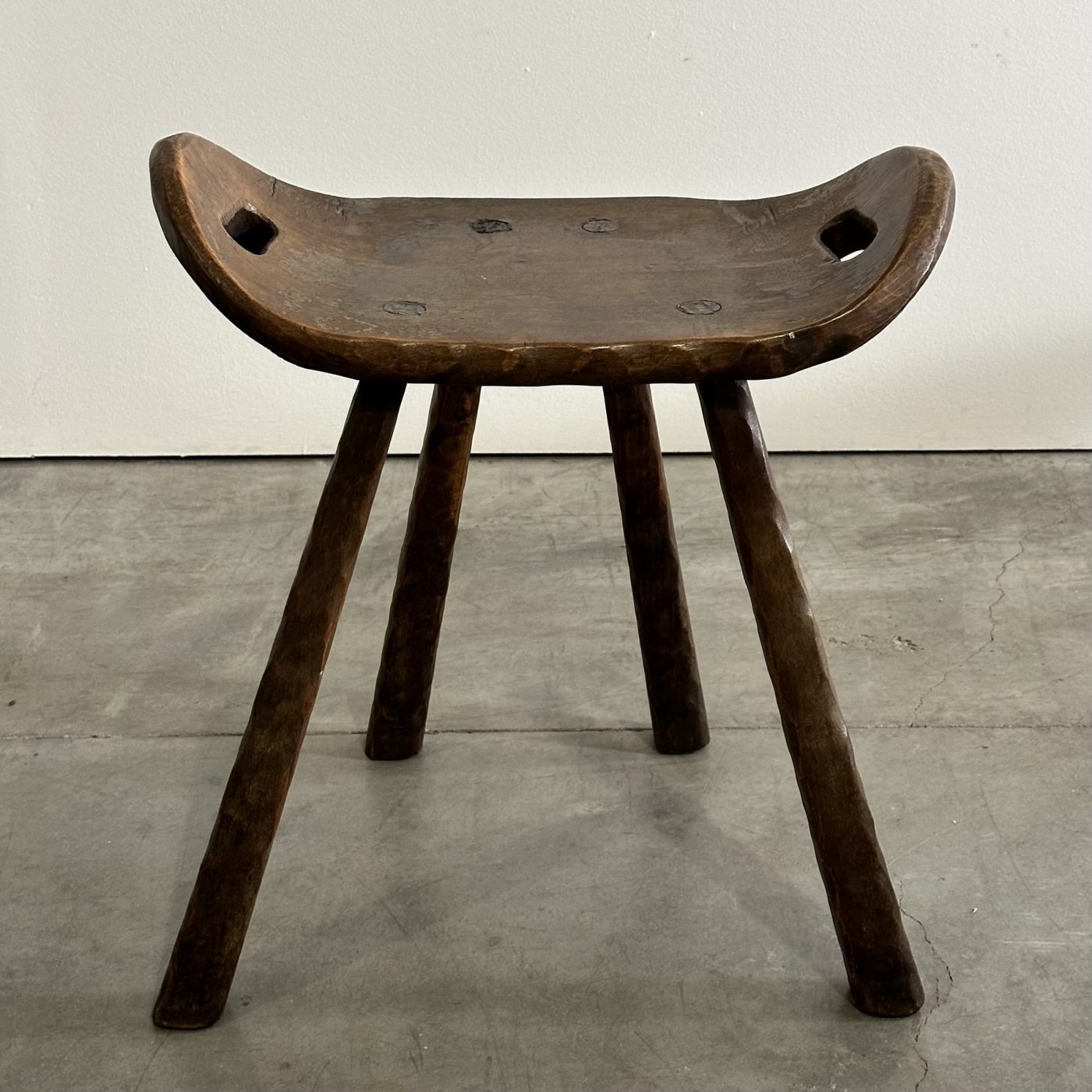 primitive stools collection – Objet Vagabond