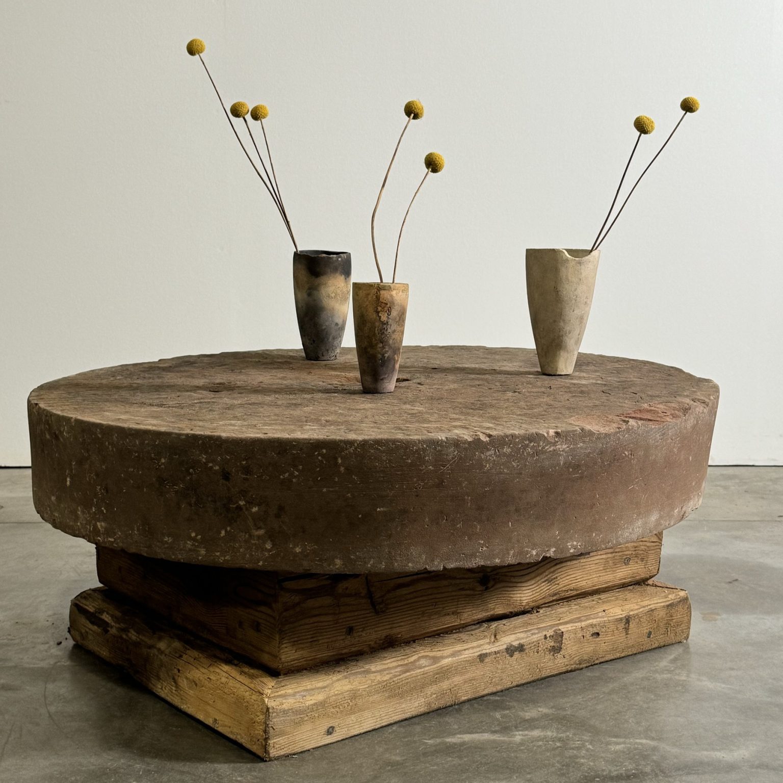 stone coffee table – Objet Vagabond