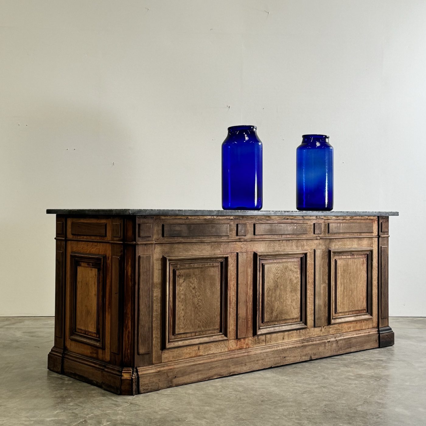 oak shop counter – Objet Vagabond
