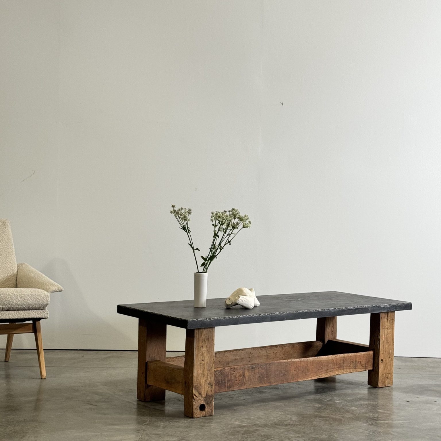 stone coffee table – Objet Vagabond