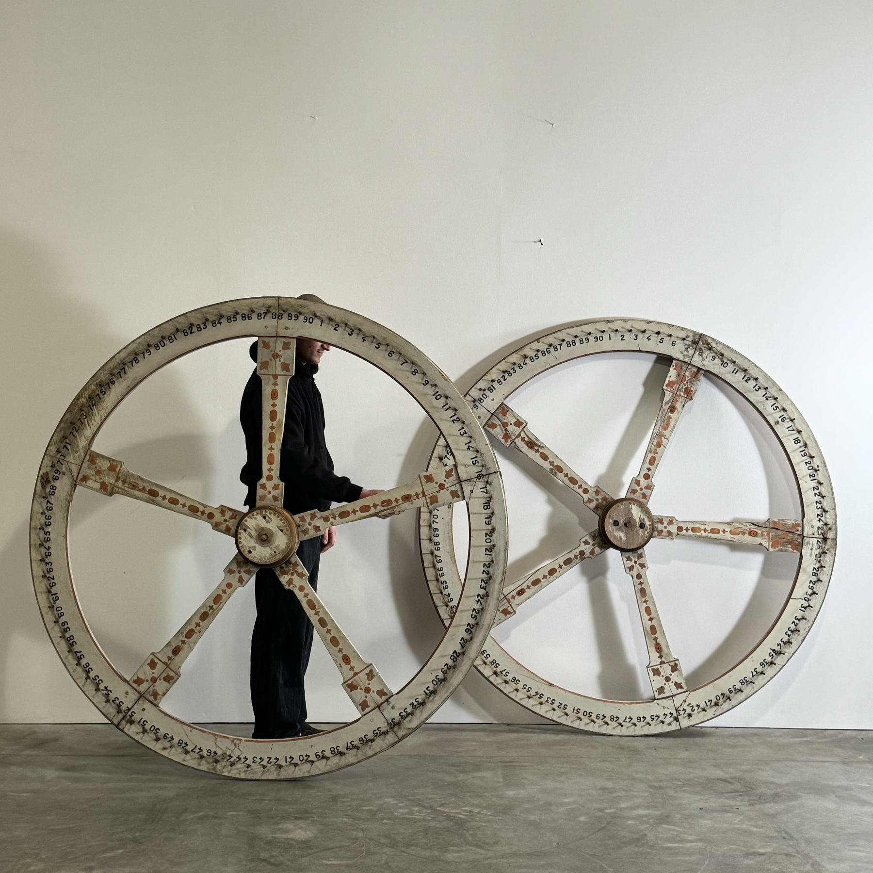 decorative wheels – Objet Vagabond