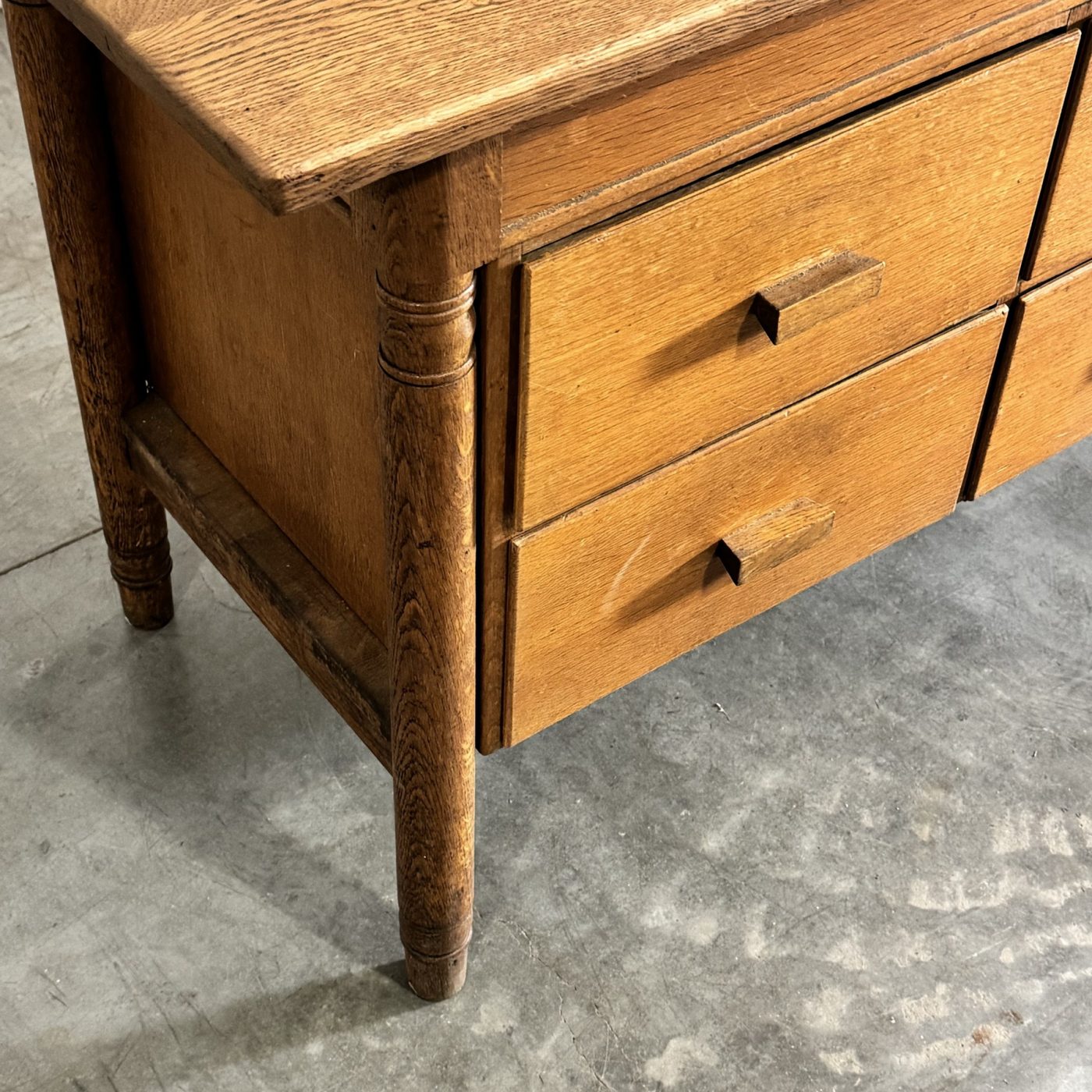 oak draper table – Objet Vagabond