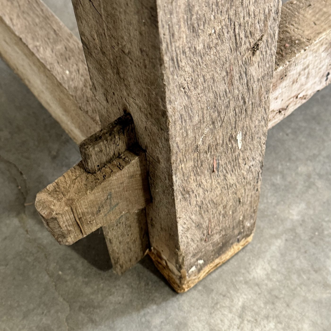 carpenter workbench console – Objet Vagabond