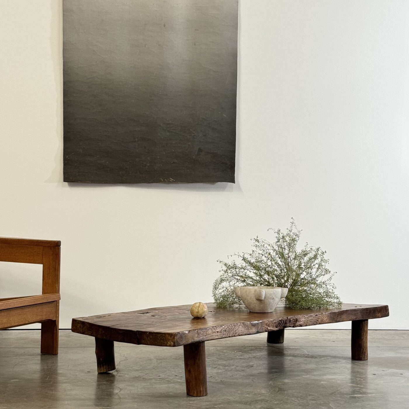 solid elm coffee table – Objet Vagabond