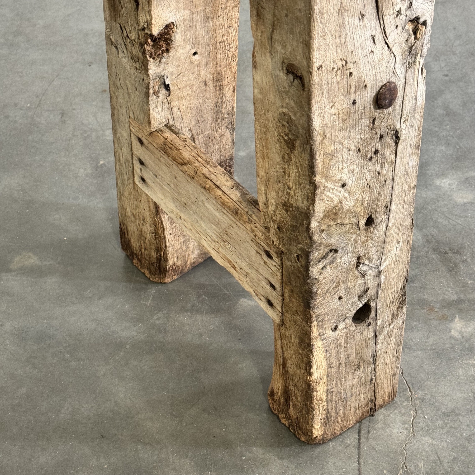 raw primitive console – Objet Vagabond