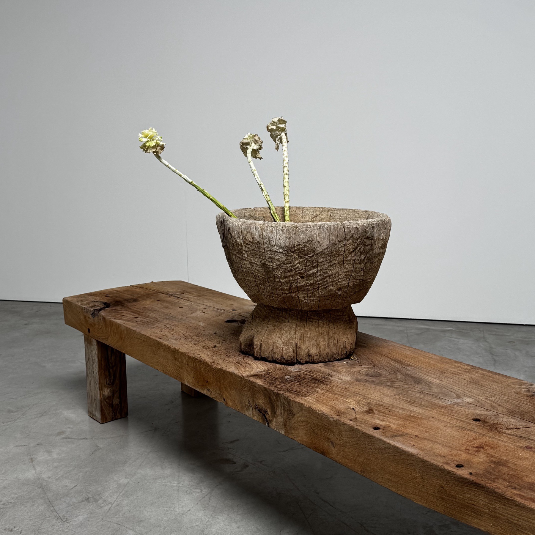 primitive coffee table – Objet Vagabond